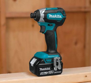 How to Use an Impact Driver: A Simple Guide