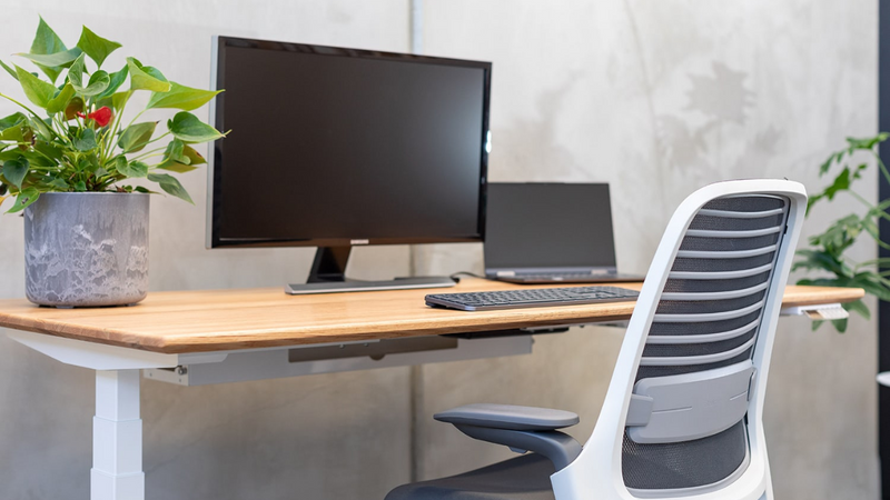 Electric Standing Desk Not Working? Here’s How to Fix It
